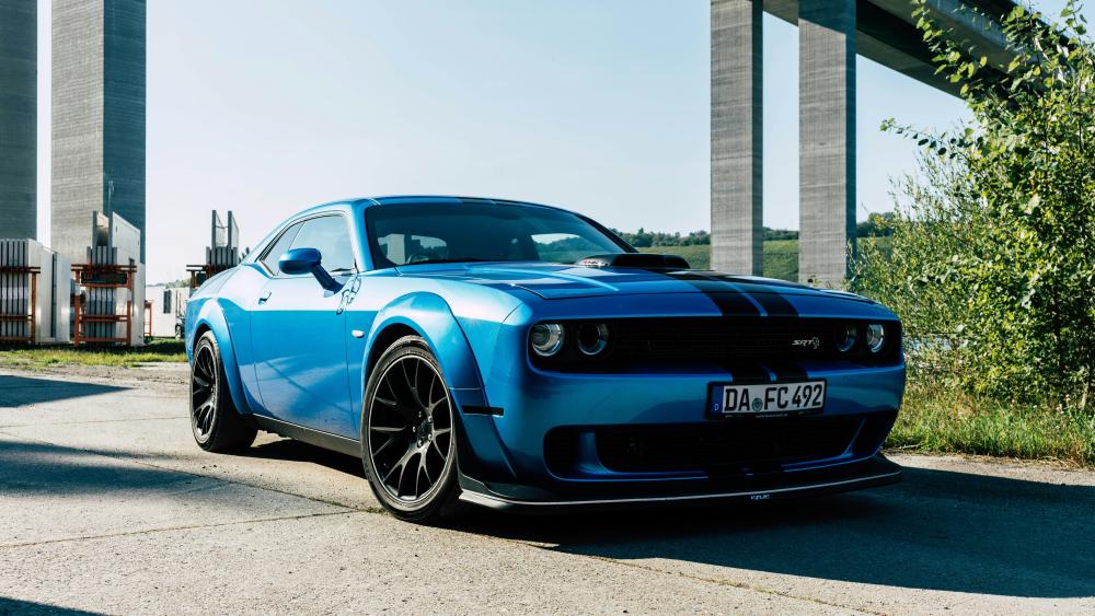 Dodge Challenger Dominance in 8K Clarity - backiee