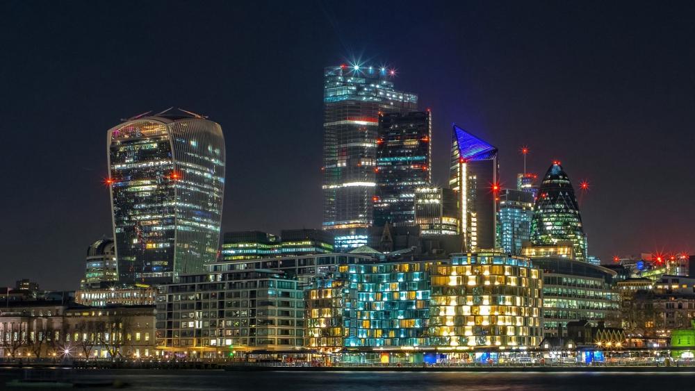 London City Skyline Night Lights Over the Thames and Fenchurch Street ...