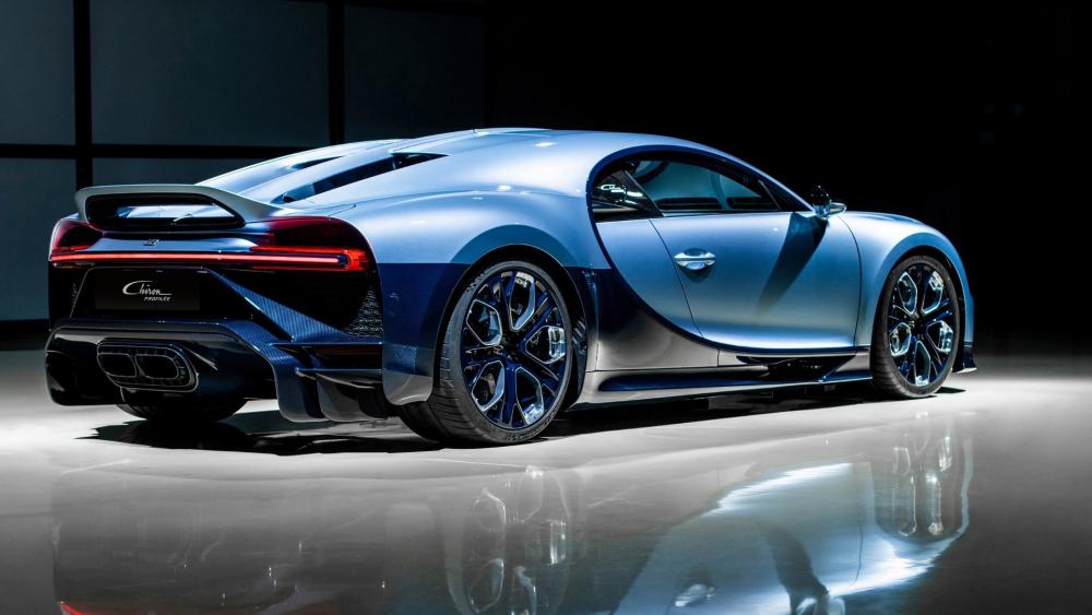 Midnight Blue Bugatti Chiron in a Sleek Studio Showcase - backiee