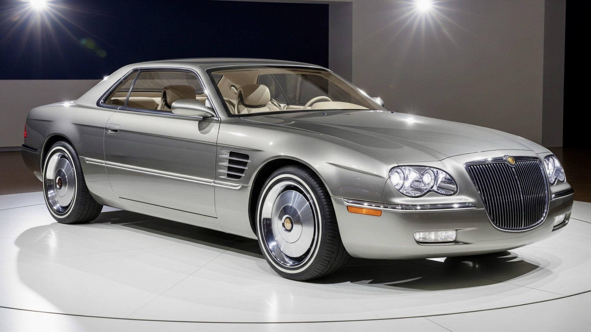 Chrysler LeBaron Vintage Elegance in Silver - backiee