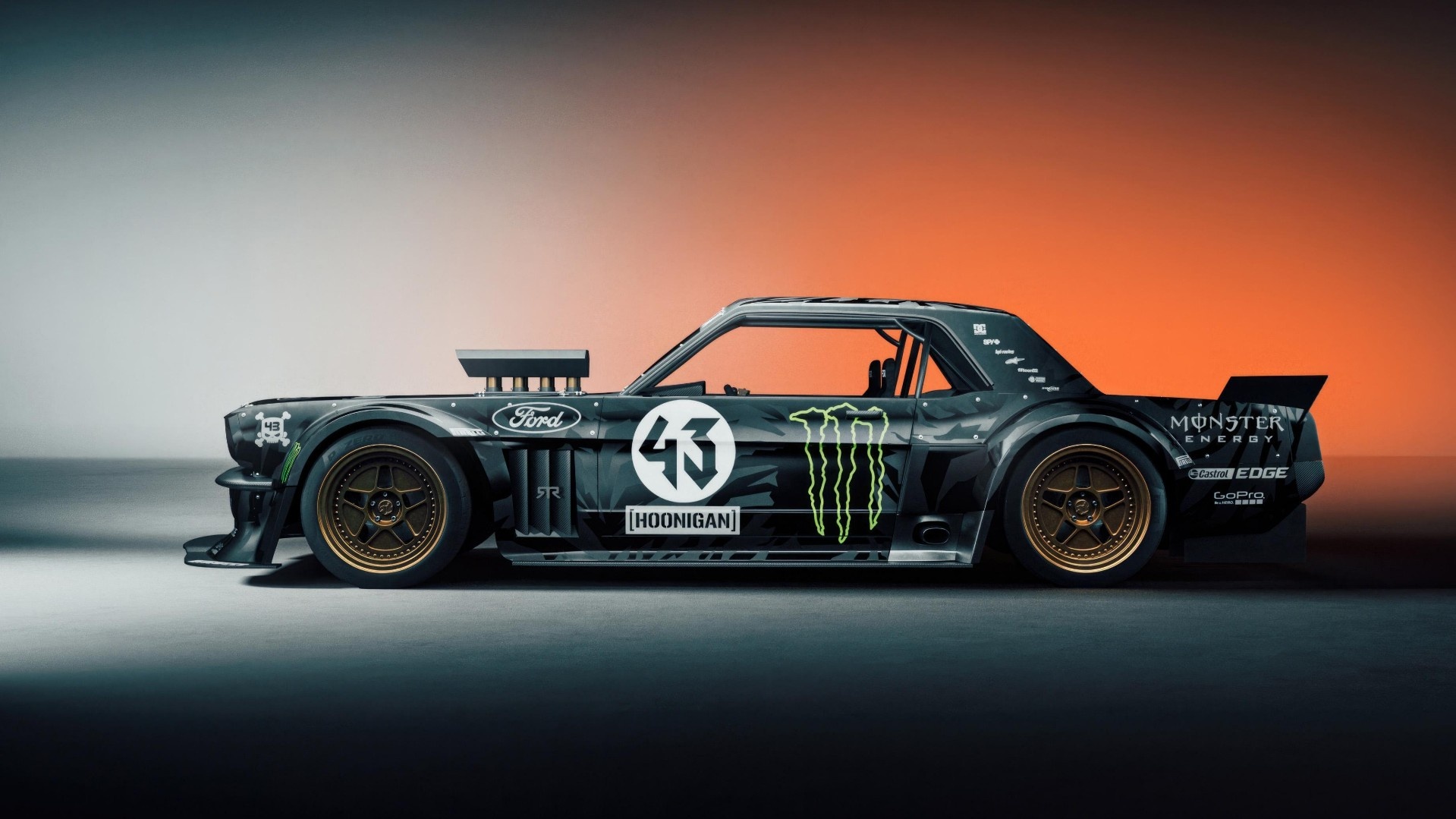 Hoonigan Mustang Studio Drift - backiee