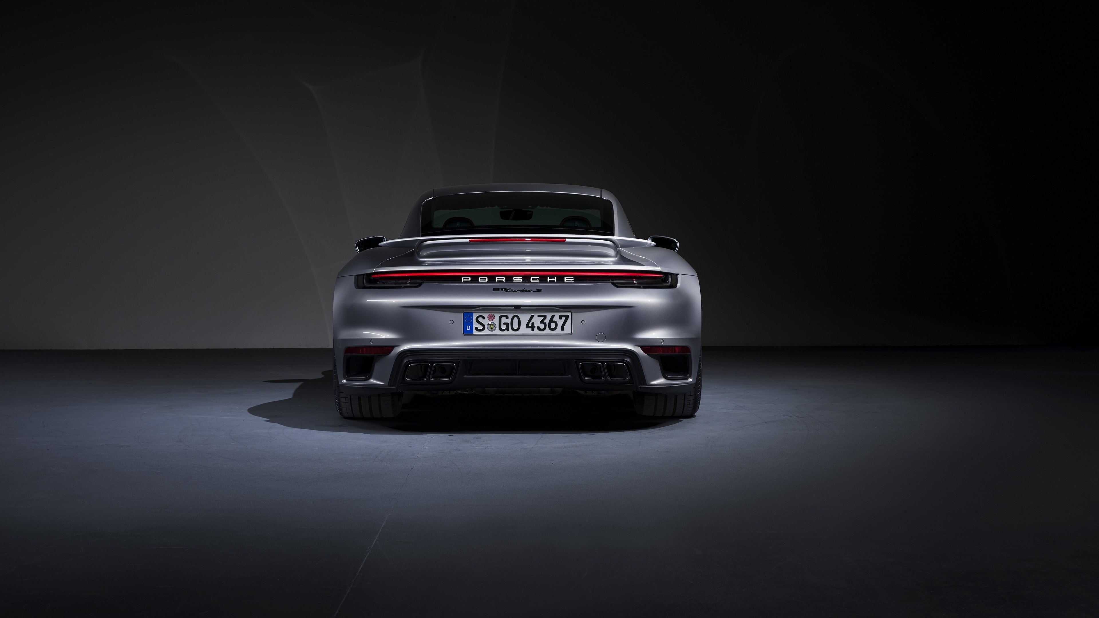 Porsche 911 Turbo S Rear View Elegance - backiee