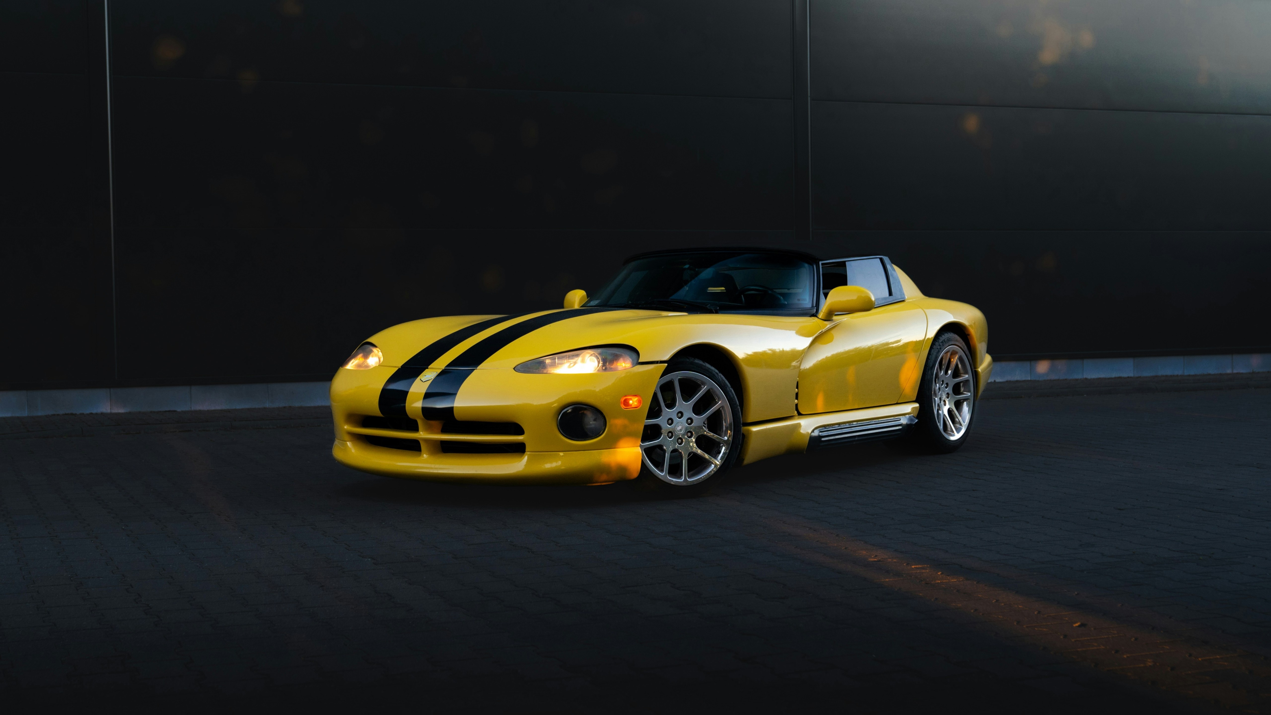 Yellow Dodge Viper Elegance in Motion - backiee
