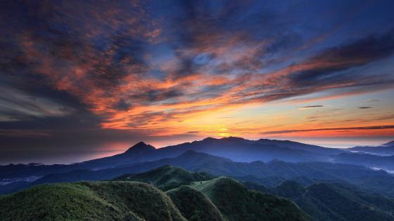 Mountains wallpapers - backiee