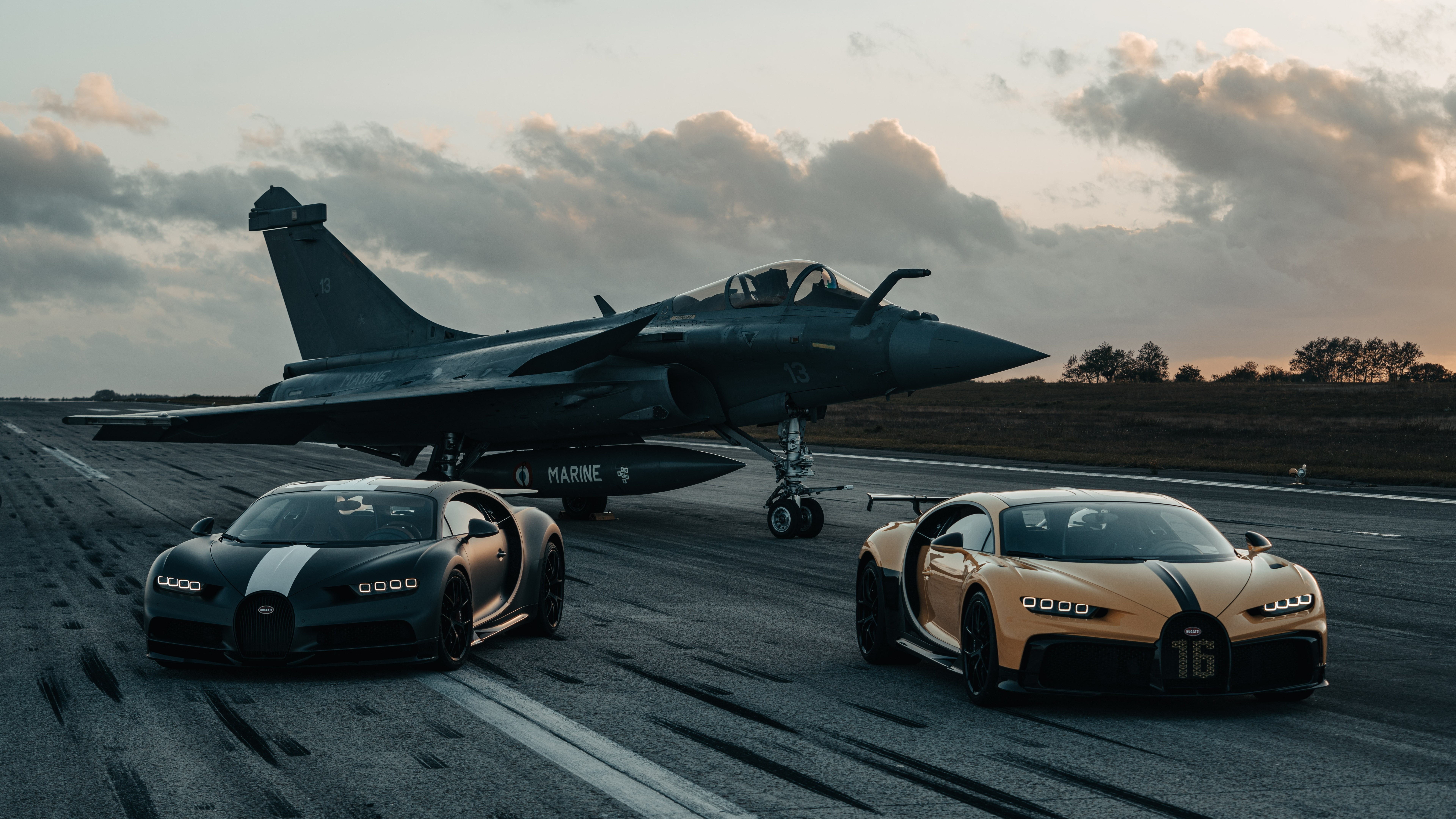 Bugatti Chiron Duo - backiee