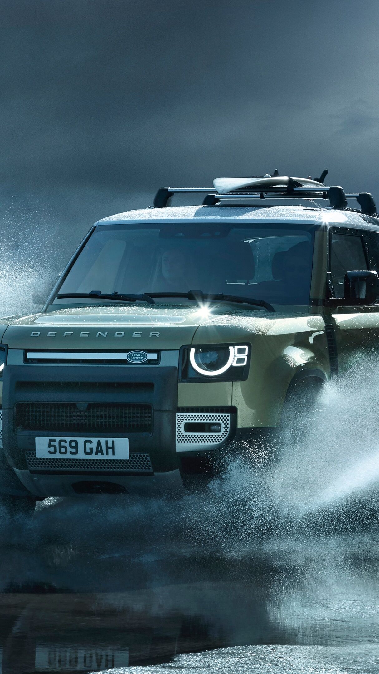 Land Rover Defender Conquers the Elements - backiee