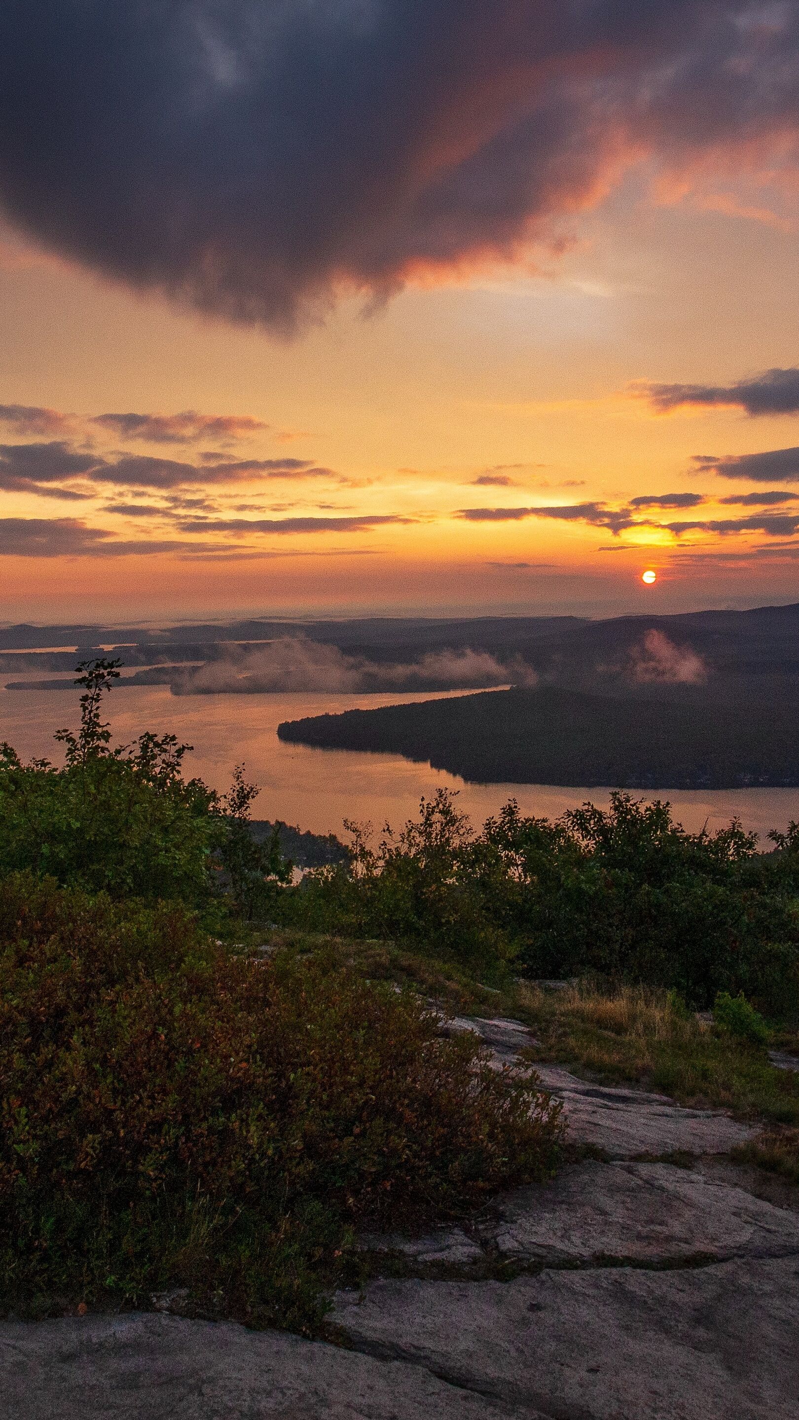 Sunset Over Lake Winnipesaukee from Mount Major Viewpoint - backiee