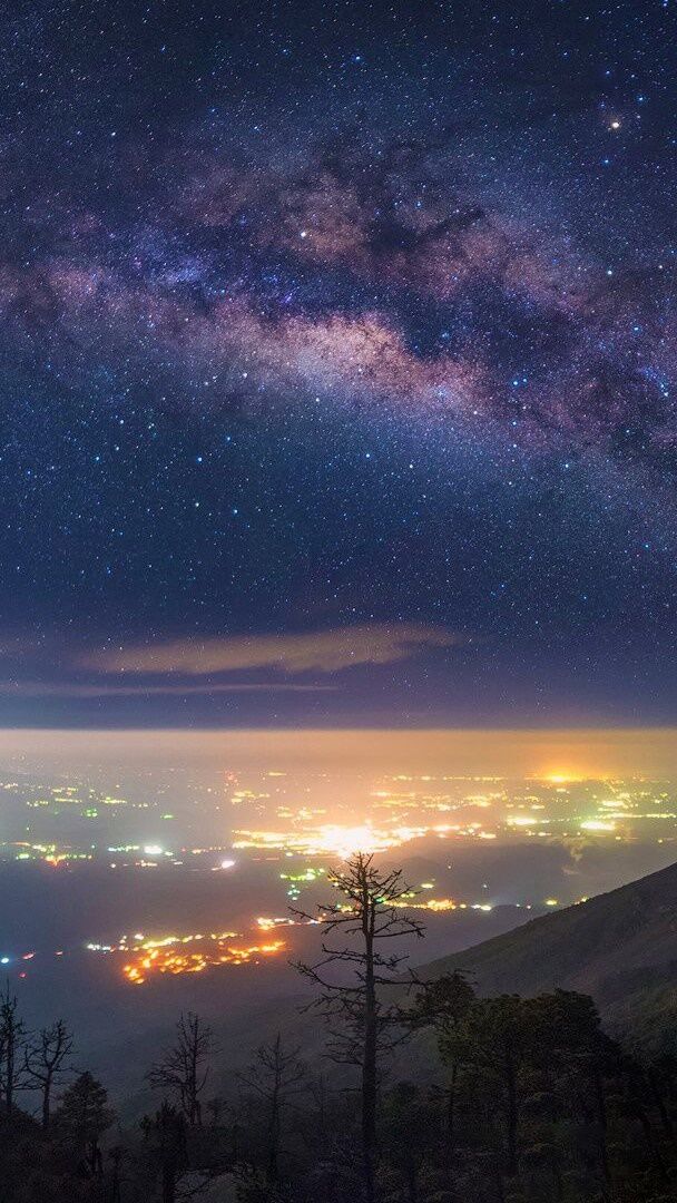 Majestic Volcano Under a Starry Sky - backiee