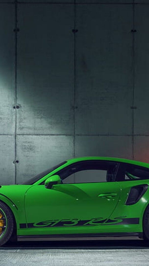 Porsche 911 GT3 RS in Vibrant Green - backiee