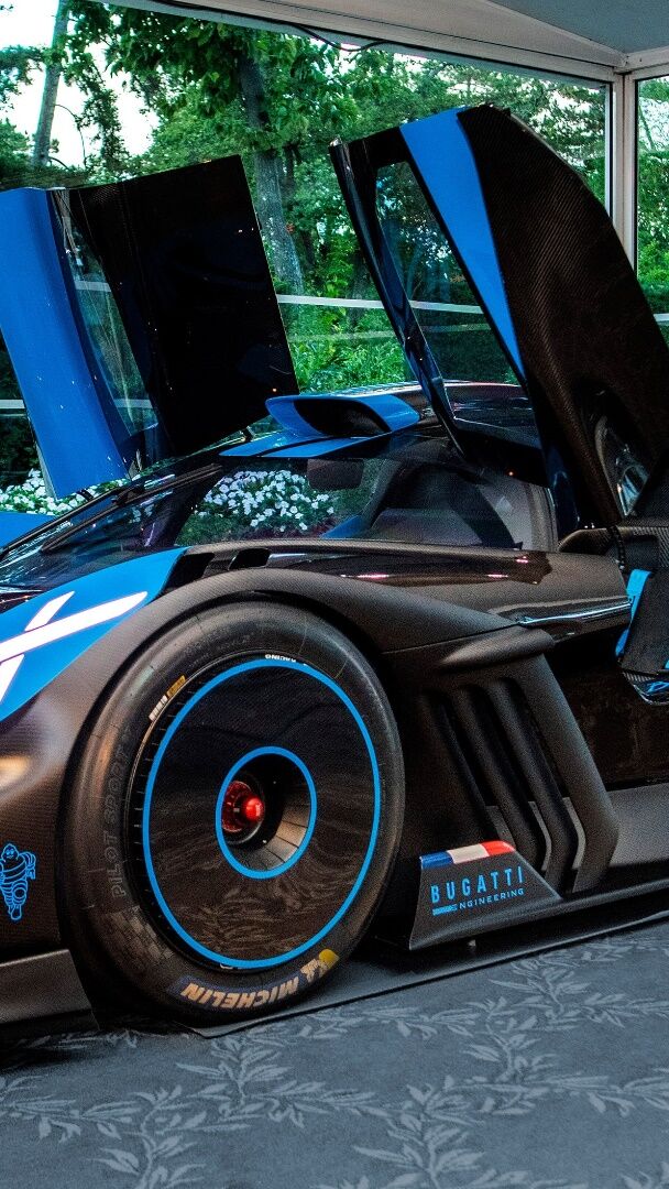 Bugatti Bolide - backiee